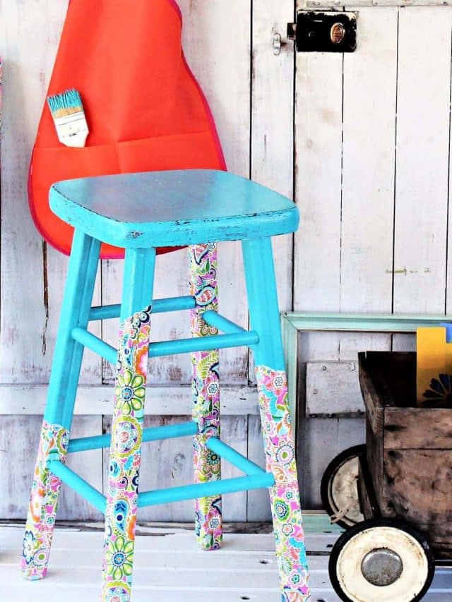 HOW TO DECOUPAGE FURNITURE WITH PAPER AND MOD PODGE Story - Petticoat ...