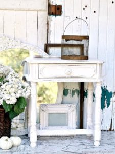 Home Decor: 23 Thrift Store Items You Can Spray Paint In Minutes